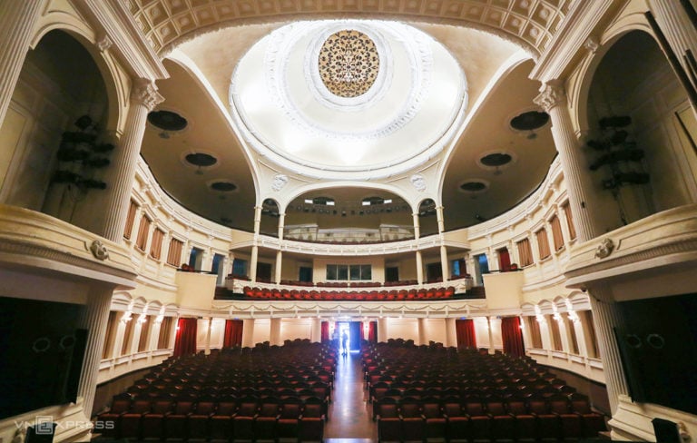 Saigon Opera House: A Detailed Guide For Indians In 2026